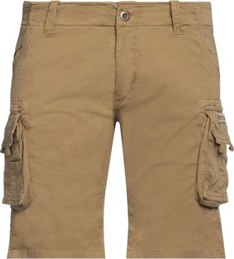 Alpha Industries HOSEN & R&Ouml;CKE - Shorts & Bermudashorts auf YOOX.COM