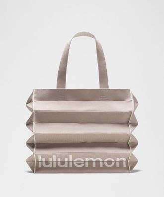 lululemon Tote bag Fold It Hold It 22L