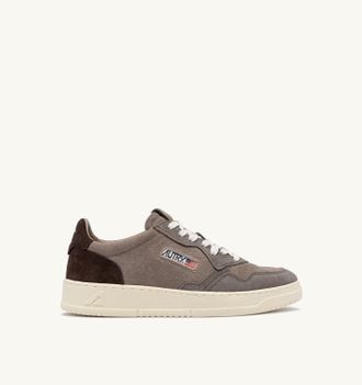 Autry SNEAKERS MEDALIST LOW TRICOLOR AUS WILDLEDER IN TAUPE UND COTTO