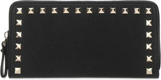 Valentino Garavani Femme, Accessoires, Noir, Taille: ONE Size Portefeuille zipp&eacute; Rockstud en cuir de veau grain&eacute;