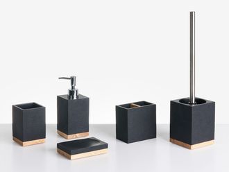 Beliani Badaccessoires Set 5-teilig Kunstharz schwarz mit Holzdetails Bad-Zubeh&ouml;r Tapiche