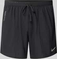 Nike Regular Fit Sportshorts mit Logo-Detail