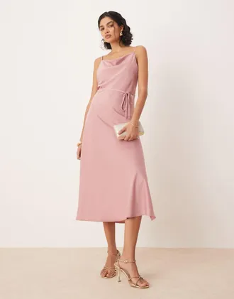 Vero Moda Robe mi-longue satin&eacute;e &agrave; bretelles - Rose lilas