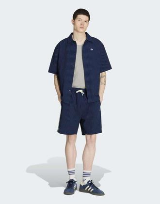 adidas Originals Short d&eacute;contract&eacute; - Indigo nuit-Bleu