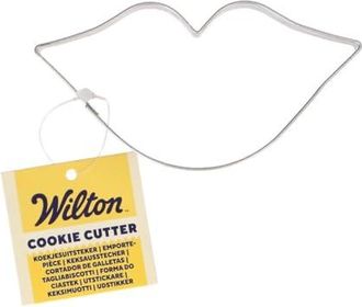 Wilton Cookie Cutter Lips: Keksausstecher Edelstahl, Ausstecher Set f&uuml;r Keks, Pl&auml;tzchen, Fondantdekorationen und vielem mehr - 7 cm
