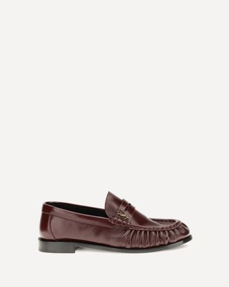 Saint Laurent Le Loafer polished leather Loafers Female 36
