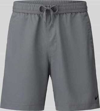 Nike Regular Fit Sportshorts mit Logo-Print