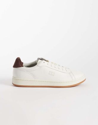 Tommy Jeans Archive 98 Sneaker aus echtem Premiumleder in Cremewei&szlig;