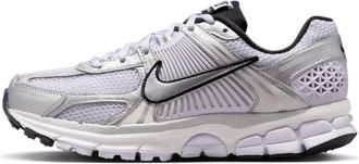 Nike Homme, Chaussures, Gris, Taille: 40 EU Zoom Vomero 5 Barely Grape Baskets