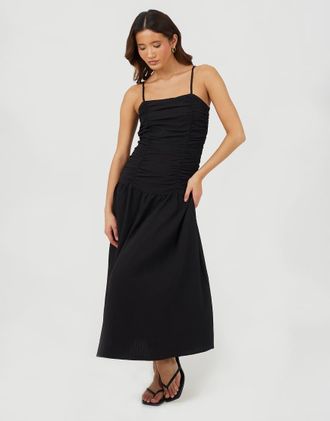 Brave Soul Maxikleid in Schwarz mit A-Linien-Schnitt, Riemchentr&auml;gern und gerafftem Oberteil