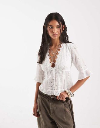 Free People Salone - Boho-Bluse in Elfenbein mit Lochstickerei-Wei&szlig;