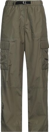 Moncler HOSEN & RÖCKE - Hosen auf YOOX.COM