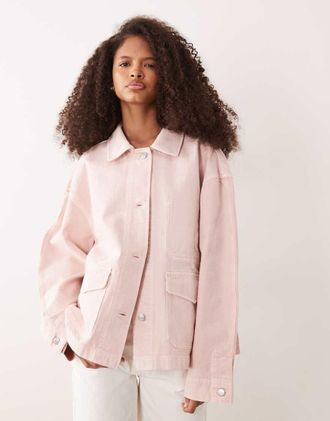 Arket Oversize-Hemdjacke aus Denim im Utility-Stil in verwaschenem Rosa
