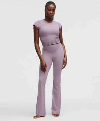 lululemon Pantalon Groove &eacute;vas&eacute; taille haute en Nulu Standard pour Femmes - Violet/Pastel - Taille 10