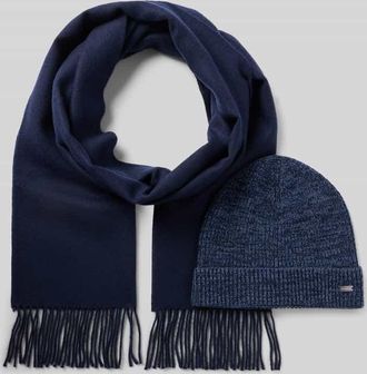 Bugatti Wollschal und Beanie im Set aus reiner Schurwolle