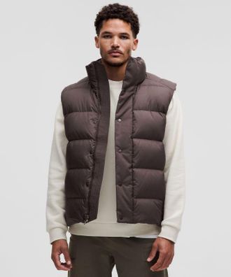 lululemon Puffer-Weste mit F&uuml;llkraft 600 f&uuml;r M&auml;nner - Gr&ouml;&szlig;e 2XL in Espresso