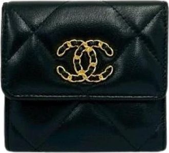 Chanel Portefeuille trifold Matelass&eacute; doccasion - Femme - Pre-owned - Noir - Taille: ONE Size