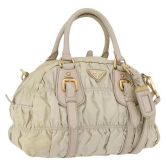 Prada Sac &agrave; main vintage en nylon Pre-owned - Femme - Pre-owned - Beige - Taille: ONE Size