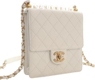 Chanel Pre-owned Sac bandouli&egrave;re matelass&eacute; en cuir dagneau - Femme - Pre-owned - Blanc - Taille: ONE Size