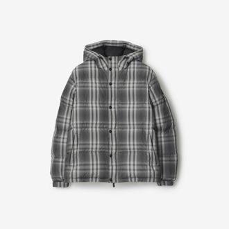 Burberry Wattierte Kapuzenjacke mit Ombré-Karomuster, Size: XXXL