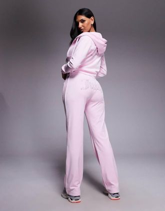 Juicy Couture Velours-Jogginghose in Babyrosa mit Strass-Logo und Kordelzug, Kombiteil