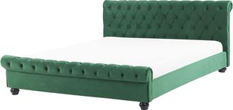 Beliani Britisches Bett Polsterbezug Samtstoff Chesterfield Style gr&uuml;n Avallon