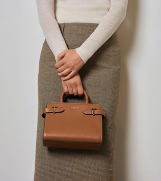 Le Tanneur Kleine Handtasche Emilie aus genarbtem Leder mit Trageriemen