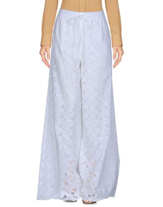 Valentino Garavani HOSEN & R&Ouml;CKE - Hosen auf YOOX.COM