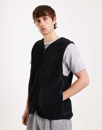 adidas Originals adidas Sportswear - Sharp - Tr&auml;gertop in Schwarz mit Rei&szlig;verschluss