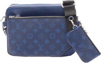 Louis Vuitton 2021-2025 Monogram Taigarama Trio Messenger crossbody bag - Blau