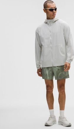 lululemon Pace Breaker Shorts mit Liner f&uuml;r M&auml;nner - 13 cm - Gr&ouml;&szlig;e XL in Luminous Wave Fog Green Multi