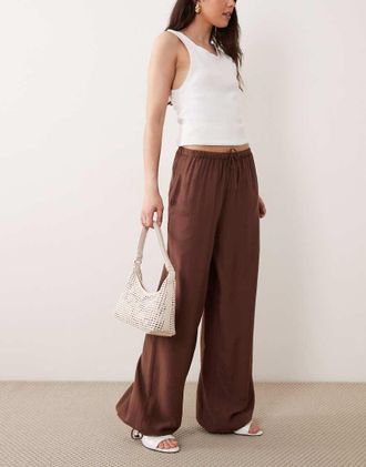 Nobody's Child Violet - Pantalon bouffant en lin m&eacute;lang&eacute; avec taille &eacute;lastique - Chocolat-Marron