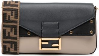 Fendi Hobo Bags - Medium Calfskin Flip Baguette - Gr. unisize - in Braun - für Damen