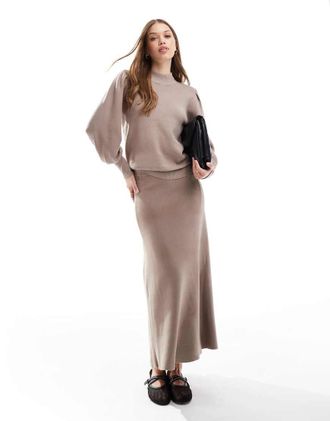 Vero Moda Y.A.S - Jupe densemble longue en maille - Champignon-Neutral