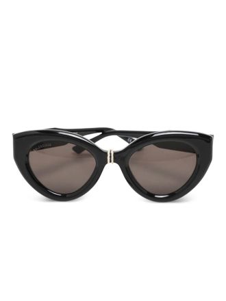 Balenciaga lunettes de soleil &agrave; monture papillon - Noir