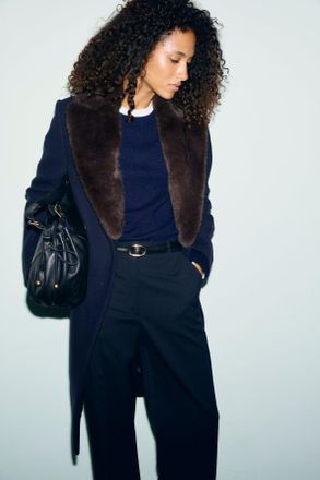 Gerard Darel Manteau crois&eacute; &agrave; col en fausse fourrure - ALEN - Marine