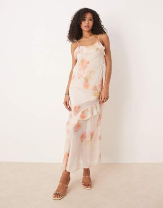 Asos Robe longue en mousseline imprim&eacute; fleuri vintage avec ourlet asym&eacute;trique et volants-Multicolore