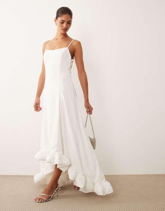 Vero Moda Robe longue pliss&eacute;e en taffetas structur&eacute; - Blanc gard&eacute;nia
