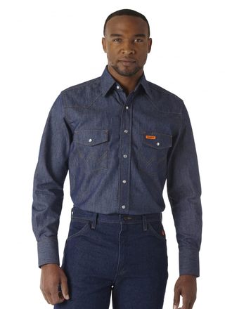 Wrangler Herren Fr Flame Resistant Western Langarmhemd mit Zwei Taschen und Druckkn&ouml;pfen Work Utility Hemd, Denim, Large Hoch