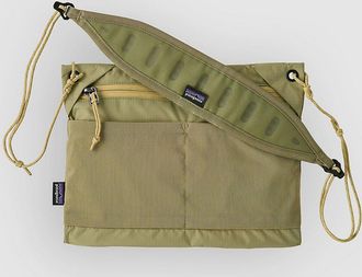 Patagonia Terravia Sacoche Tasche gumtree green