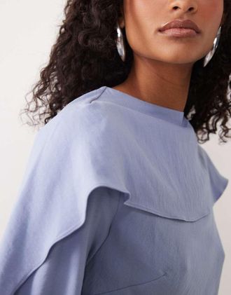 Asos Robe longue avec foulard fa&ccedil;on cape - Bleu clair