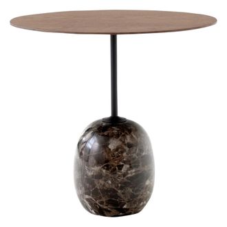 & Tradition Table basse Lato LN9, plateau en noyer & Tradition