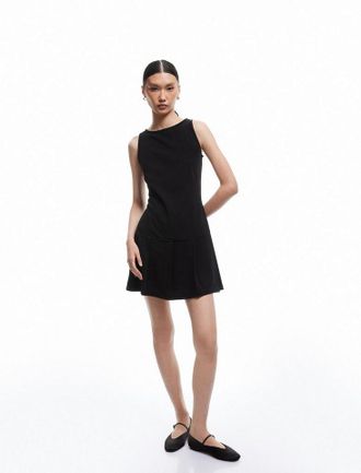 Koton Midikleid Koton Rundhals Slim-Fit Minikleid
