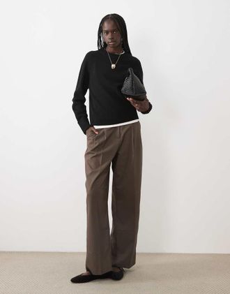Arket pull col rond en laine noir