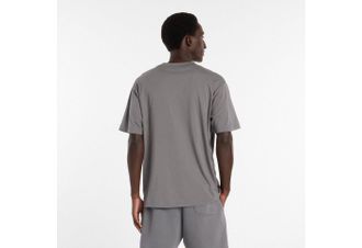 New Balance T-Shirt mit modernem Print-Design, Kurzarm, aus Baumwolle