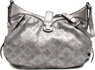 Louis Vuitton Sac bandouli&egrave;re Monogram Mahina doccasion - Femme - Pre-owned - Gris - Taille: ONE Size