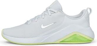 Nike Bella 7 Chaussures dentra&icirc;nement/dentra&icirc;nement pour Femme, Blanc/Argent m&eacute;tallique/Barely Volt, 37.5 EU