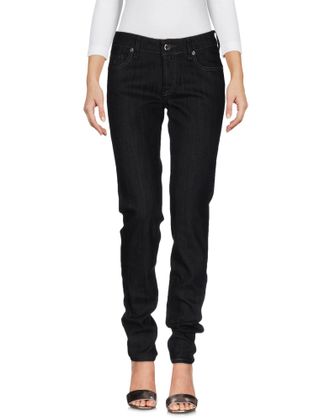 Jacob Cohen HOSEN & R&Ouml;CKE - Jeanshosen auf YOOX.COM