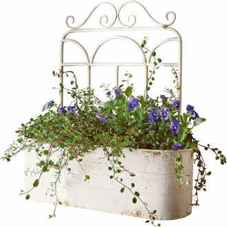 Loberon Pflanzkorb Marwin, feine Handarbeit, Vintage-Look & Romantik pur, Verziertes Design, Pflanztopf, Gartenzubeh&ouml;r, Dekoration, Eisen, antikwei&szlig;