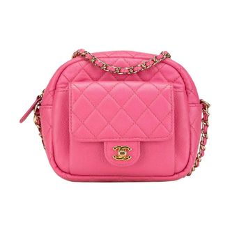 Chanel Sac bandouli&egrave;re matelass&eacute; en caviar Chanel doccasion - Femme - Pre-owned - Rose - Taille: ONE Size